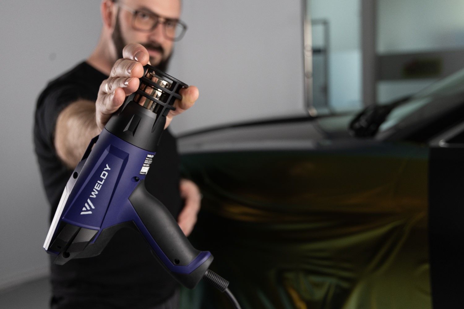 Welwyn Tool Group WELDY HG 330-S 230V 2300W Car Wrapping Kit 130.940