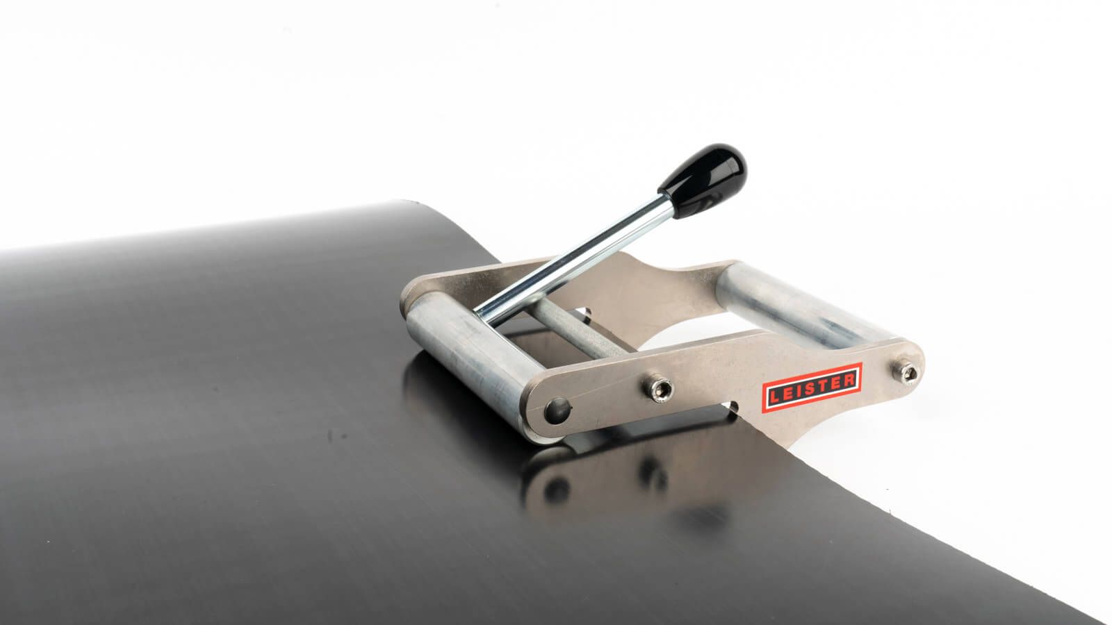 Welwyn Tool Group Leister Membrane Puller 163.140 for geomembrane ...